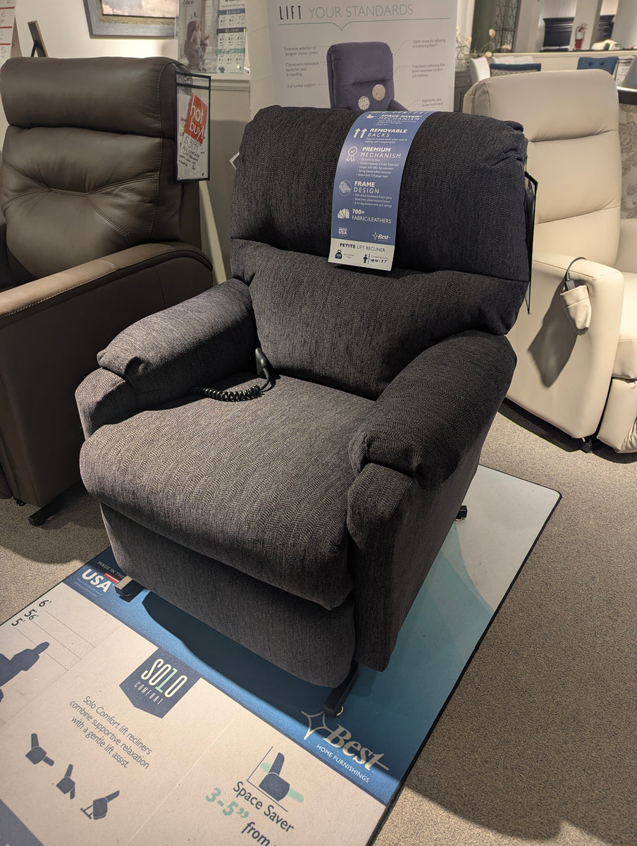 Small Scale Canadian Made Power Lift Recliner – Wilson Furniture Oshawa